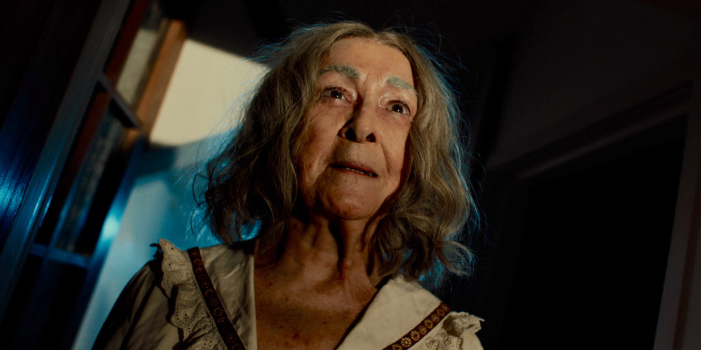 The Creeping (2022) Film Review - 80s Horror is Back