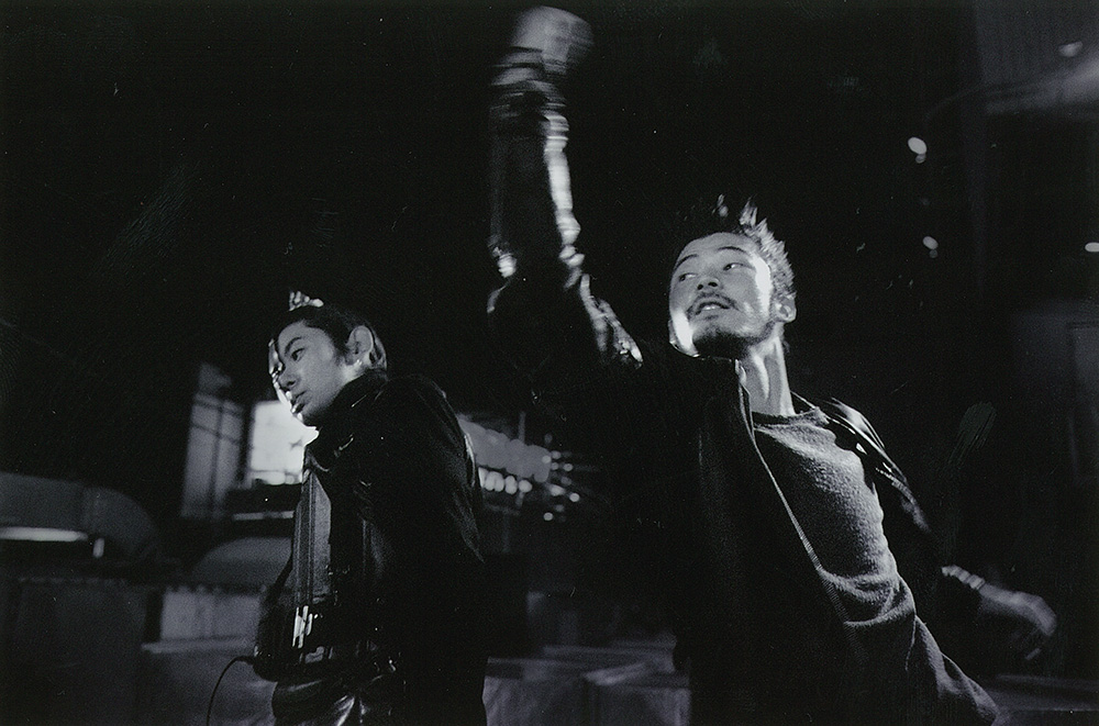 Electric Dragon 80.000V (2001) Film Review